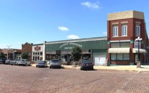 Finding Antique Treasures In Walnut, Iowa - Let's Go Iowa